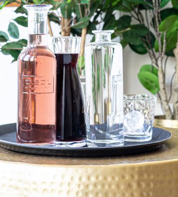 Buy wine & water carafes – world-of-bottles.co.uk